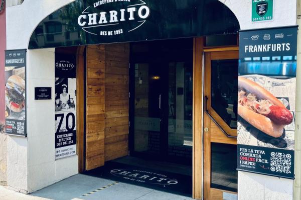 Nuestros Locales - Charito 1953